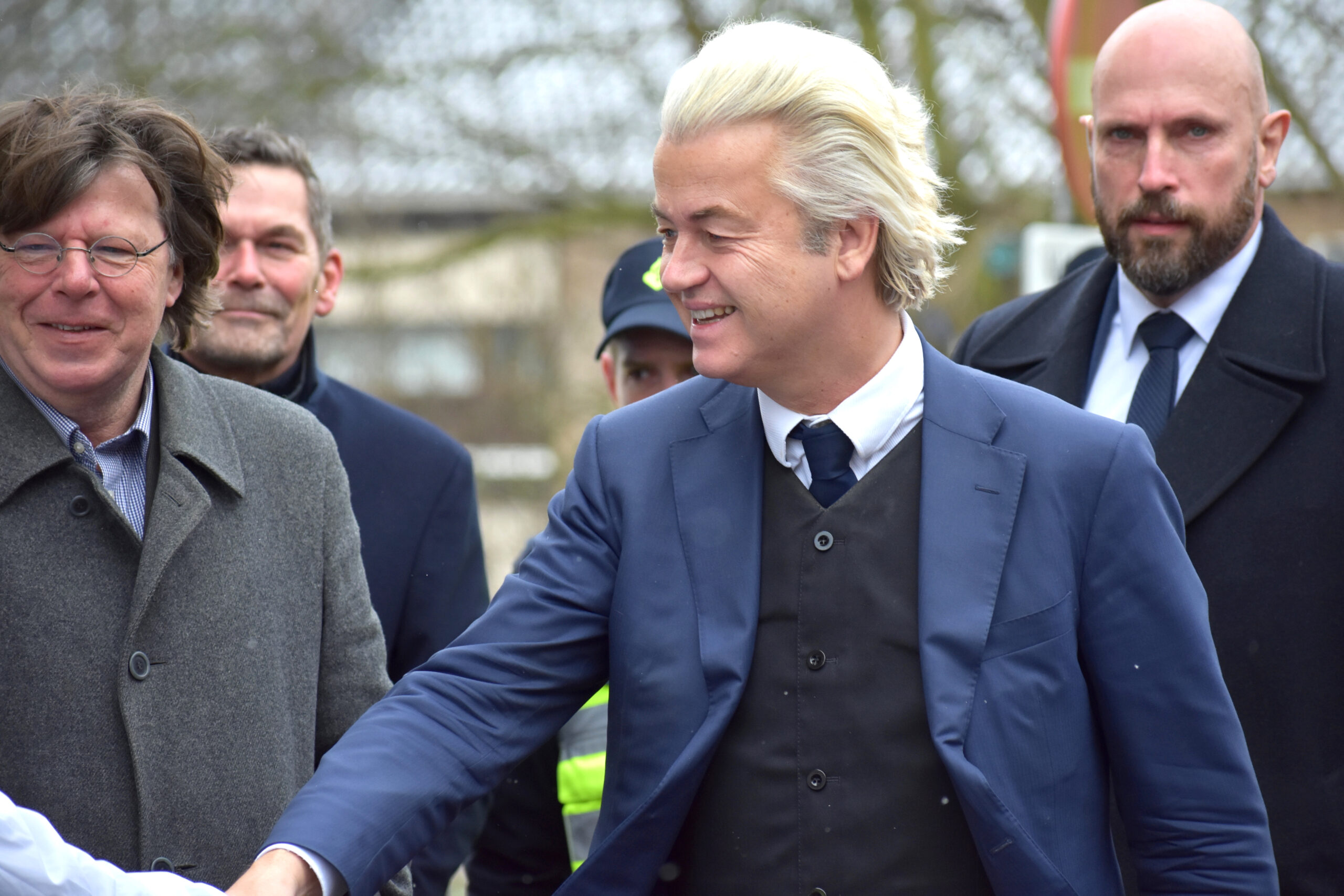 Dutch Populist Leader Geert Wilders Endorses Trump for U.S. President ...