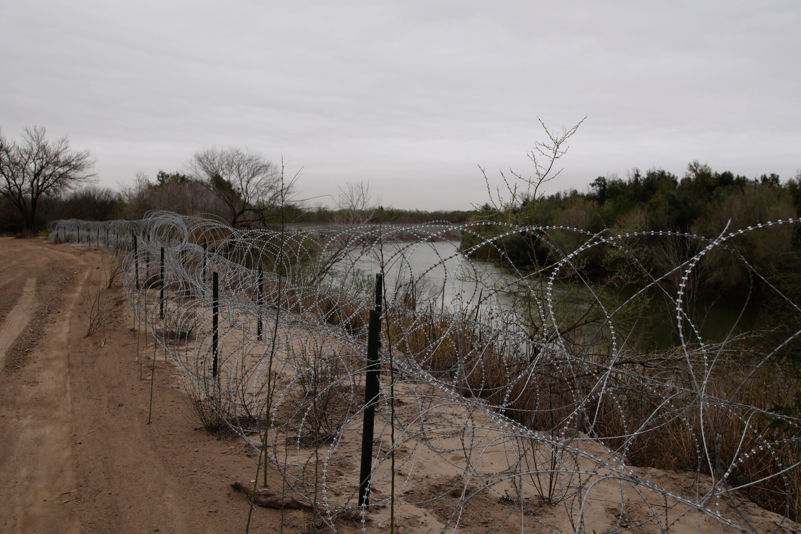 Federal Appeals Court Upholds Texas’ Right to Build Razor Wire Border ...