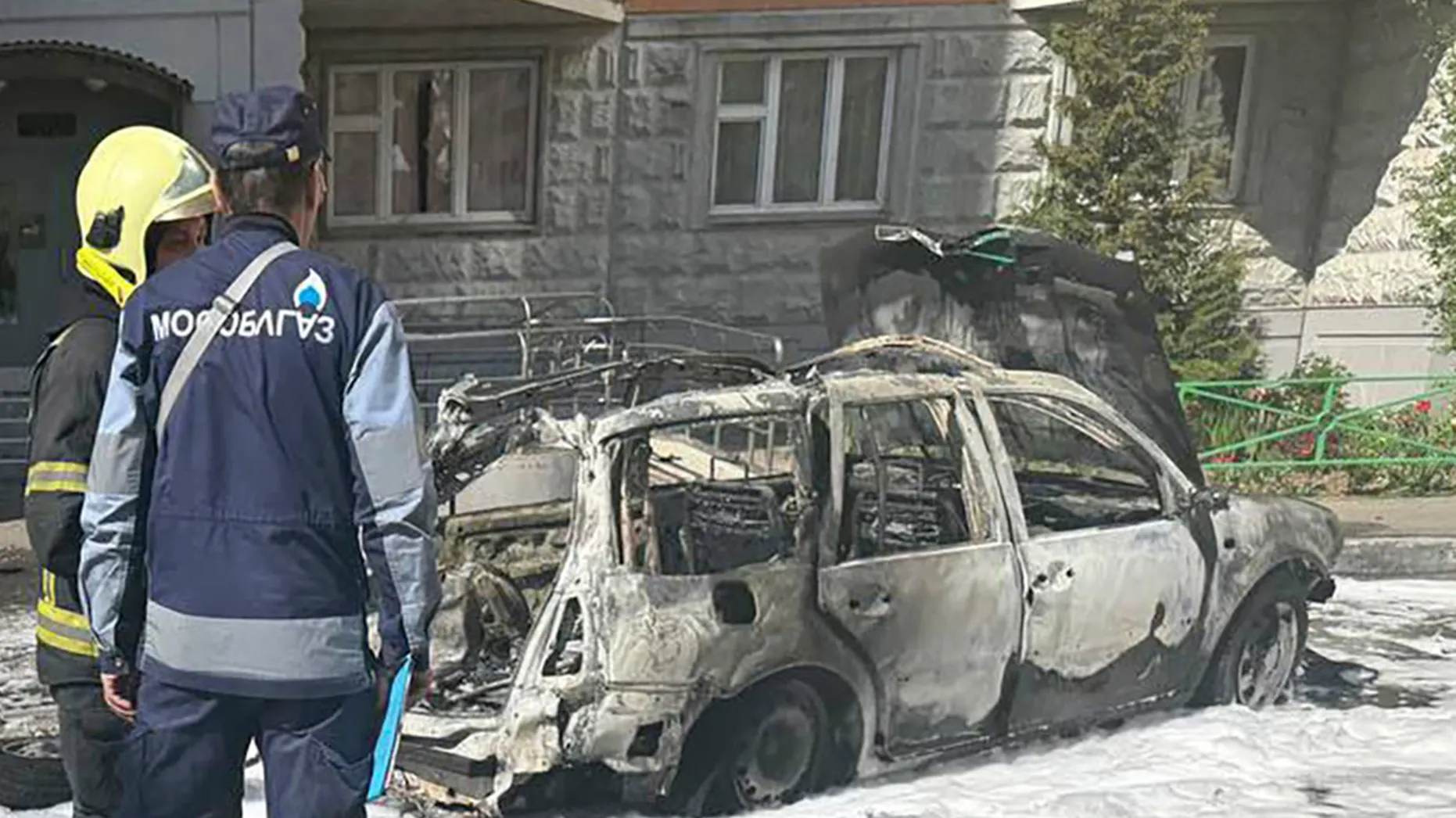 Russian General Killed in Car Bombing Near Moscow, Investigators Say ...