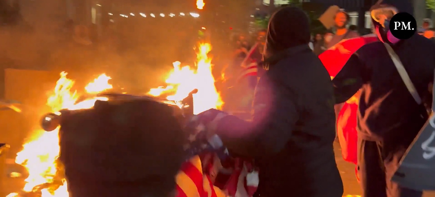 Watch As Man Saves Old Glory From Being Burned By Radical Mexican Flag ...