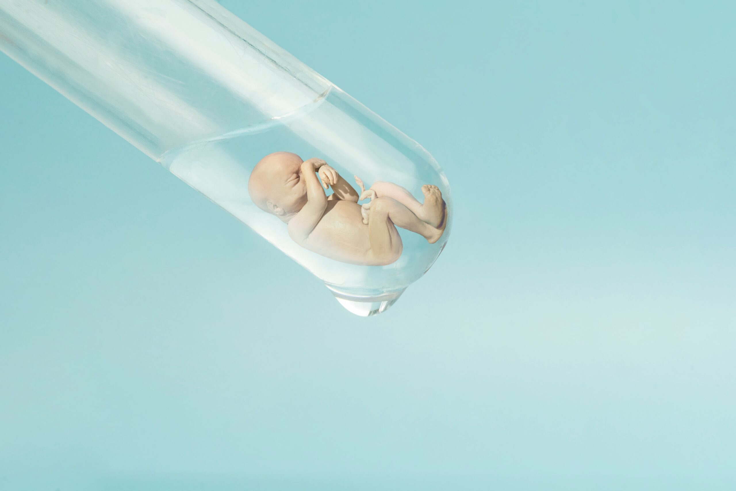Florida Couple Keeps Custody of Baby After IVF Embryo Mix-Up – [your]NEWS