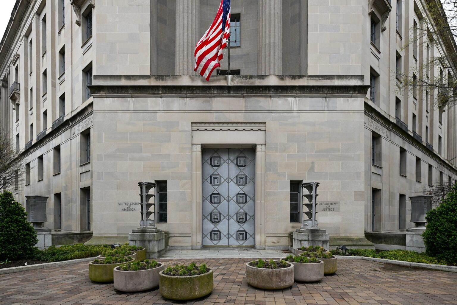 DOJ to Begin Turning Over Epstein Records to House Oversight – [your]NEWS