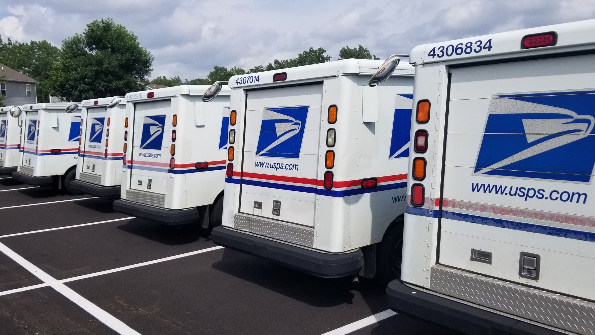 68 Million Voters Could Be Affected in Fallout from New Postal Service ...