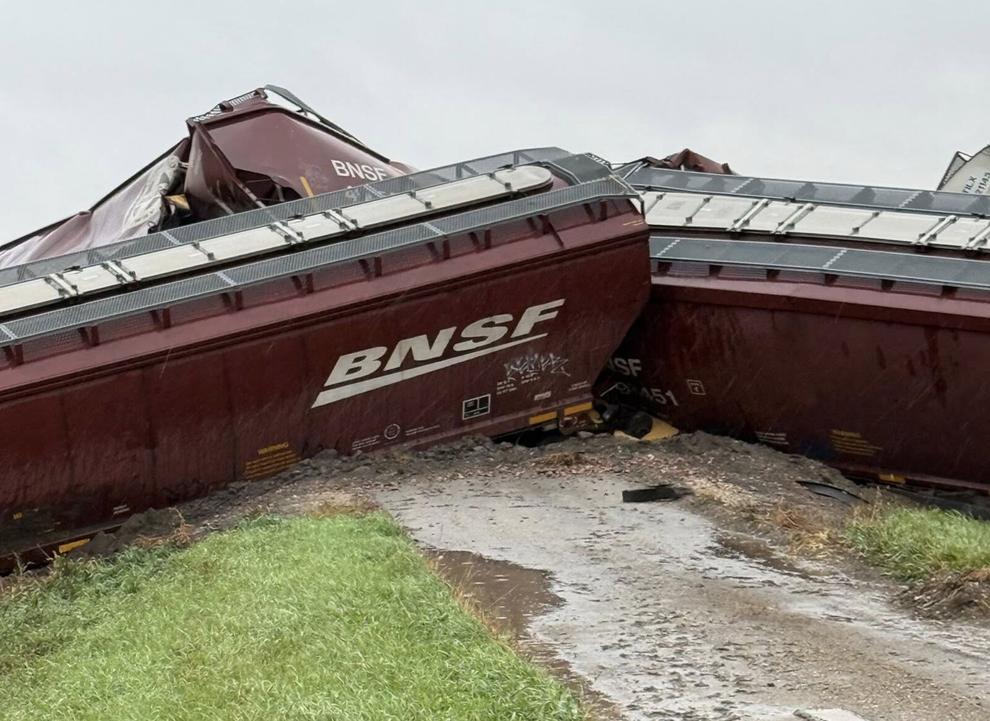 Train Derailment Disrupts Rail Operations And Closes Road – [your]NEWS