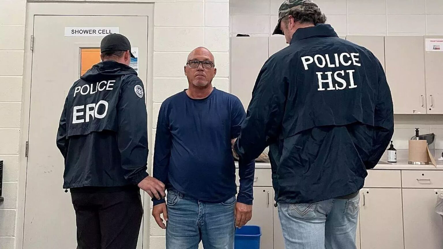 US deports former MININT lieutenant colonel Jorge Luis Vega García ...