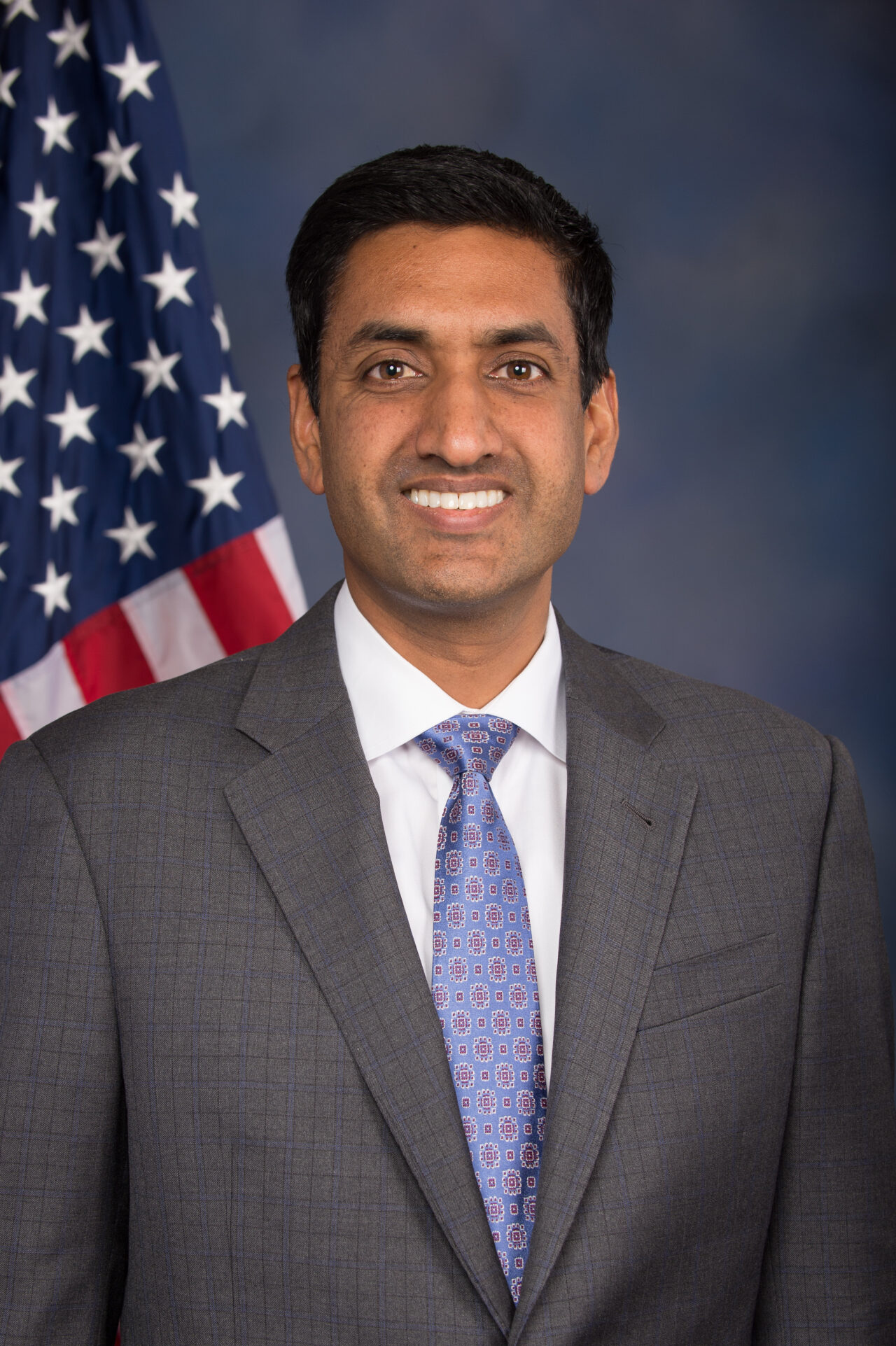 Ro Khanna Praises Zohran Mamdani’s “Fearless Leadership,” Says Standing ...