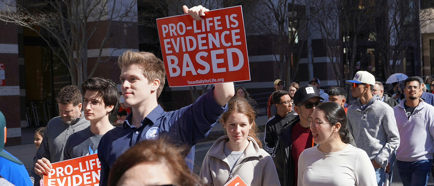 Geriatric Lawyer Seemingly Brandishes Grenade At Pro-Life Protesters ...