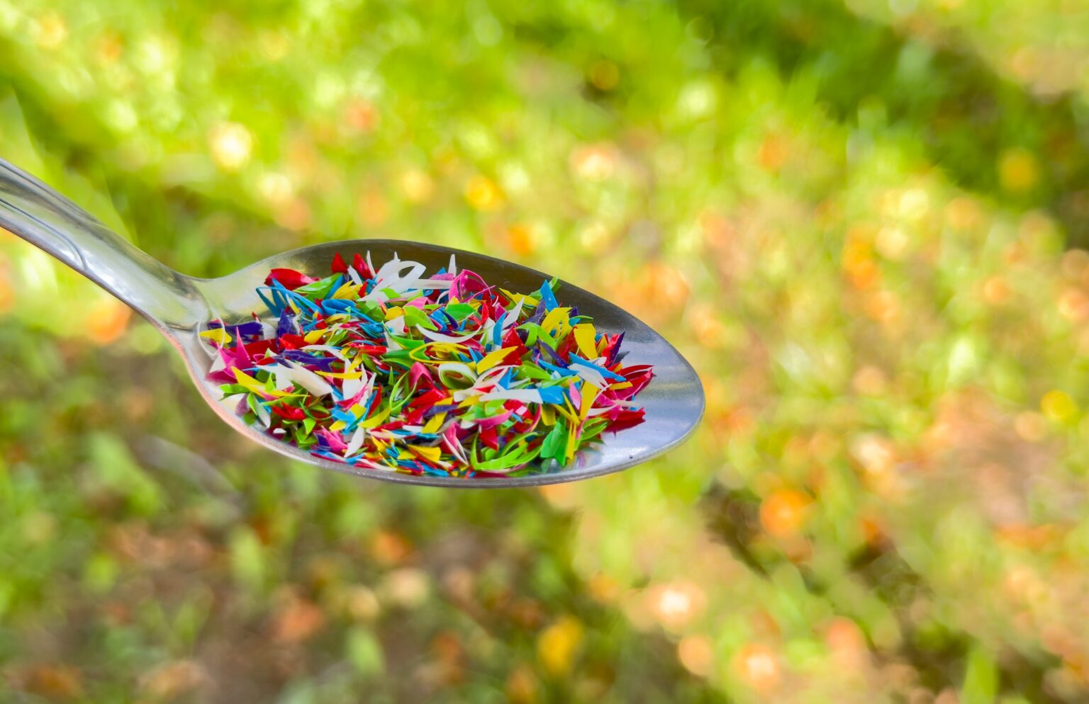 Study Finds Microplastics May Accelerate Heart Disease, Especially in ...