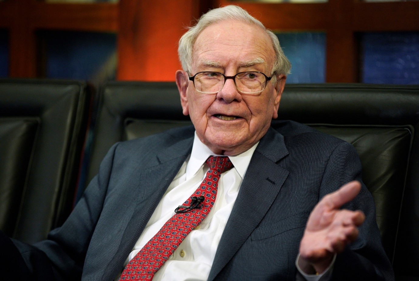 Ahead of Retirement, Warren Buffett Warns a Major Economic Storm May ...