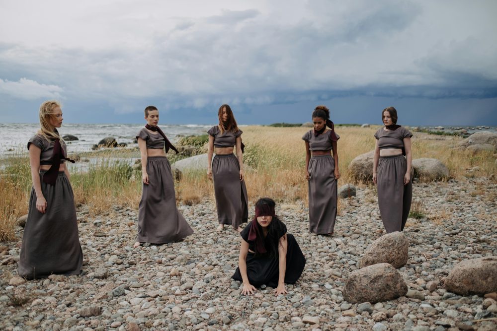 8 Secretive Cults That Changed History Forever – [your]NEWS