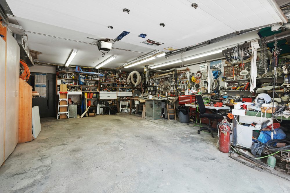 9 Items in Your Garage That Are Fire Hazards Waiting to Happen – [your]NEWS