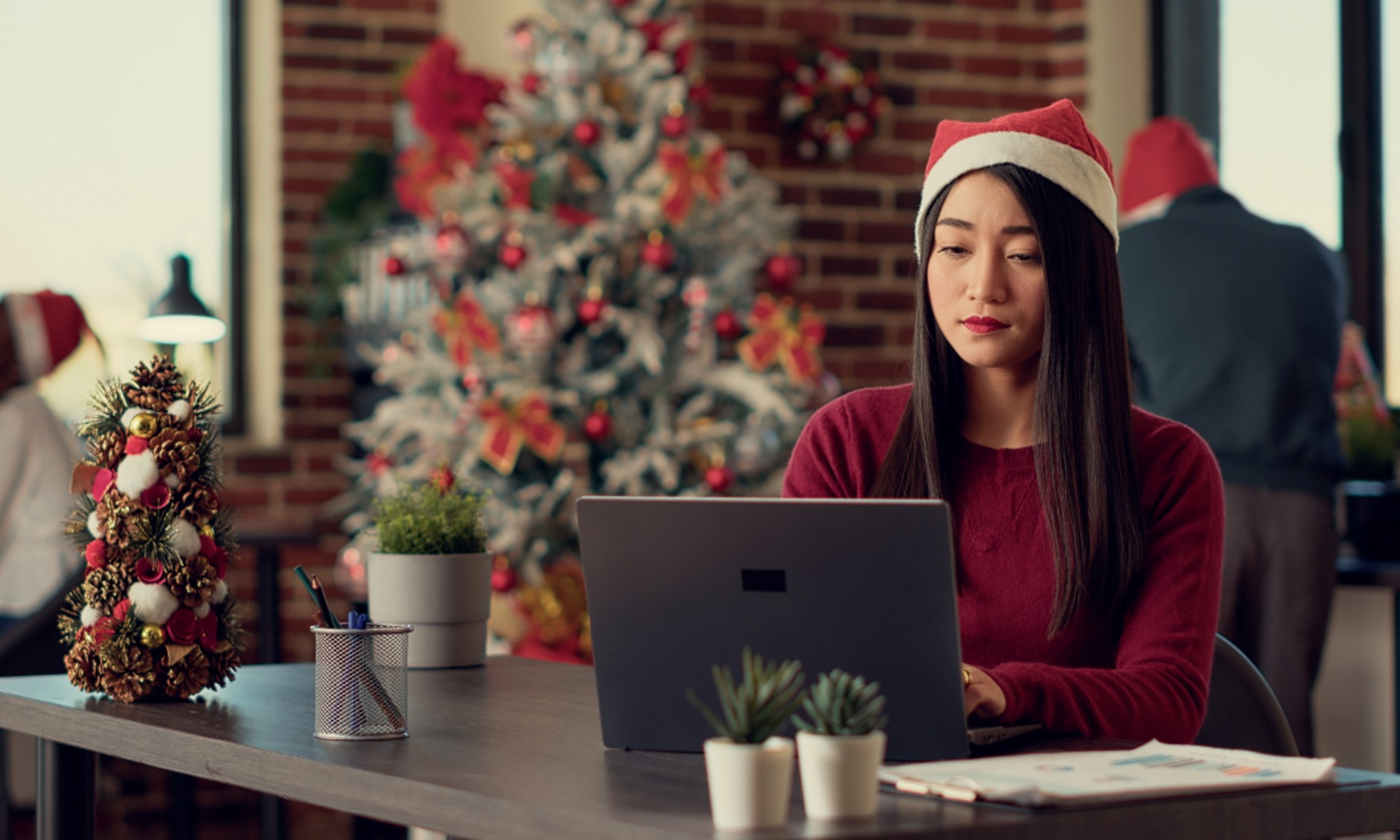 No Christmas Day Break: 14 Countries Without a December 25 Public ...