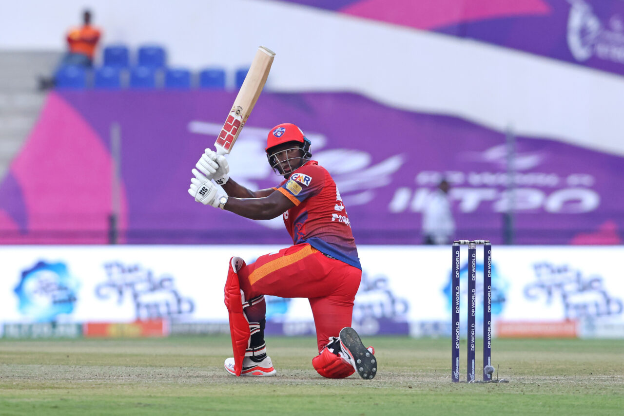 Dubai Capitals clinch important six-wicket victory over Gulf Giants ...