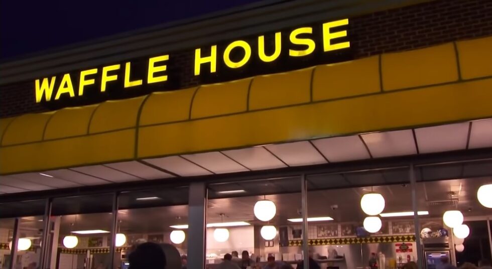 Waffle House Hash Brown Beatdown Video Goes Viral – [your]NEWS