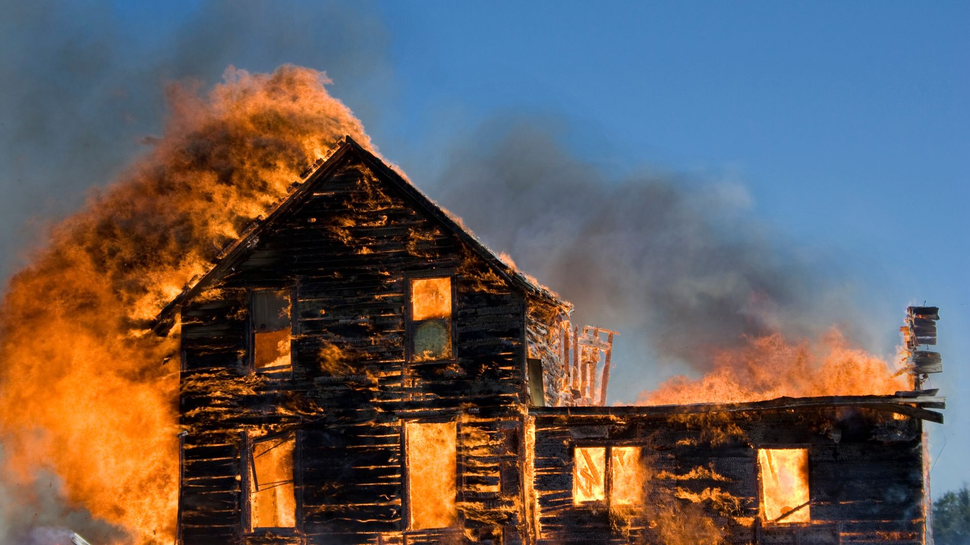 Maine Experiencing An Uptick in Housefires During December – [your]NEWS