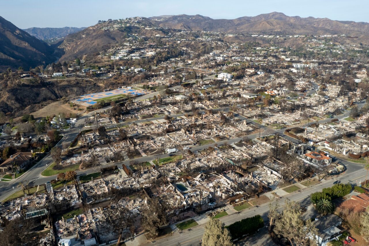 Investors Snap Up Nearly 40% of Fire-Damaged Los Angeles Lots as ...