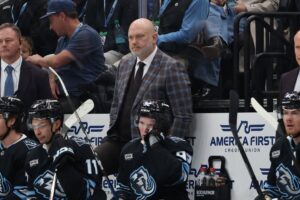 Dmitri Voronkov’s OT goal boosts Jackets over Mammoth – [your]NEWS