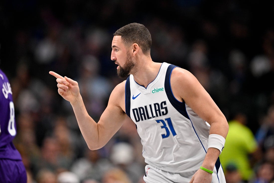 Klay Thompson eclipses 17,000 career points as Mavs roll past Jazz ...