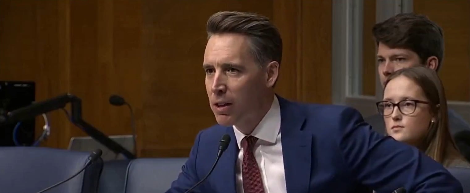 Doctor Stumbles All Over Herself When Asked If Men Can Get Pregnant ...