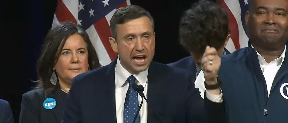 ‘Killing Protestors’: DNC Chair Compares Iran Uprising To US Anti-ICE ...