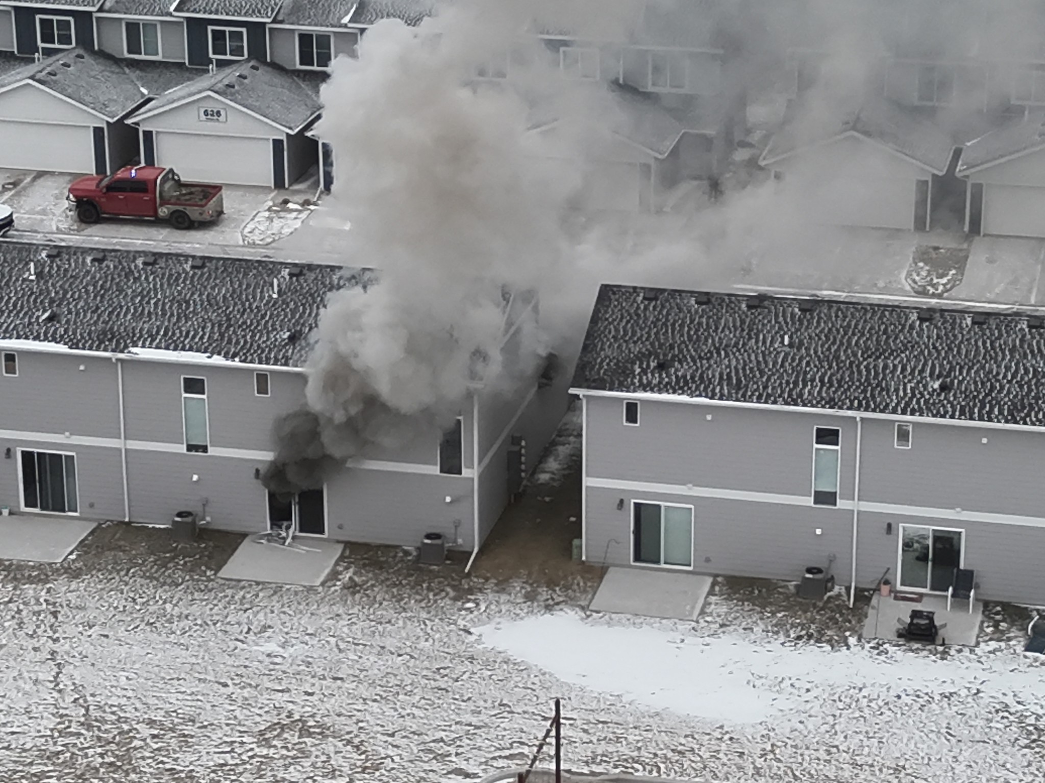 One Injured In Harrisburg Townhouse Fire – [your]NEWS