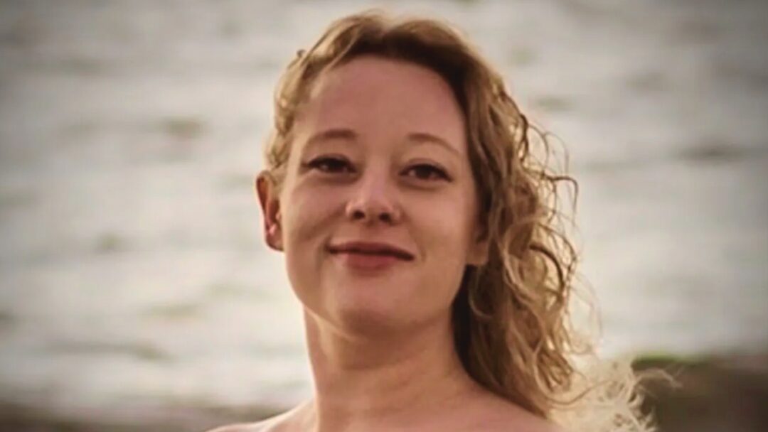 Report Identifies Woman Killed During Minneapolis ICE Encounter as ...