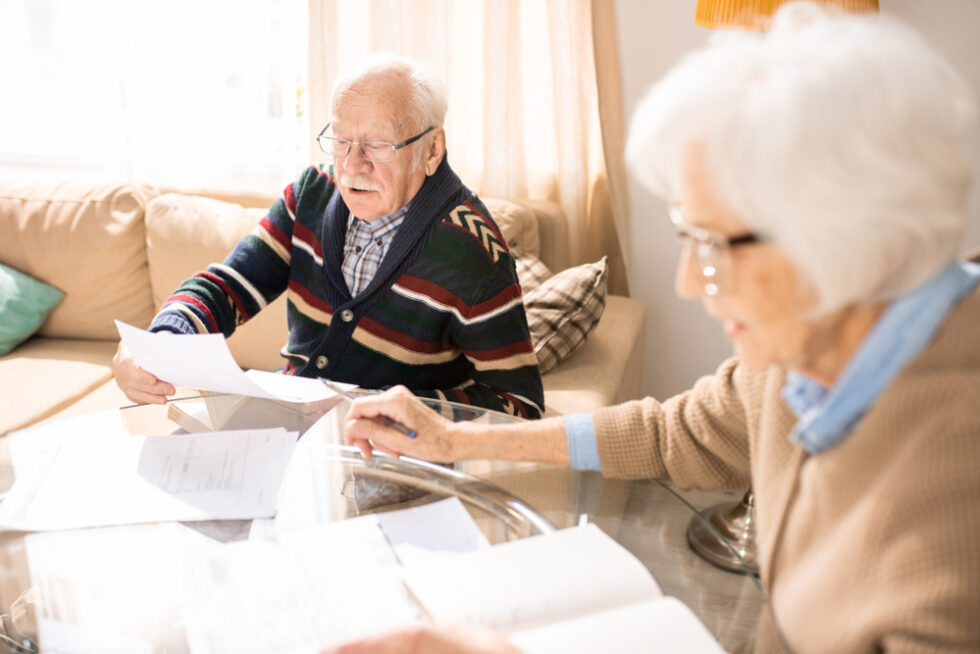 8 Tax Credits Boomers Miss Because Income Falls in the Middle Zone ...