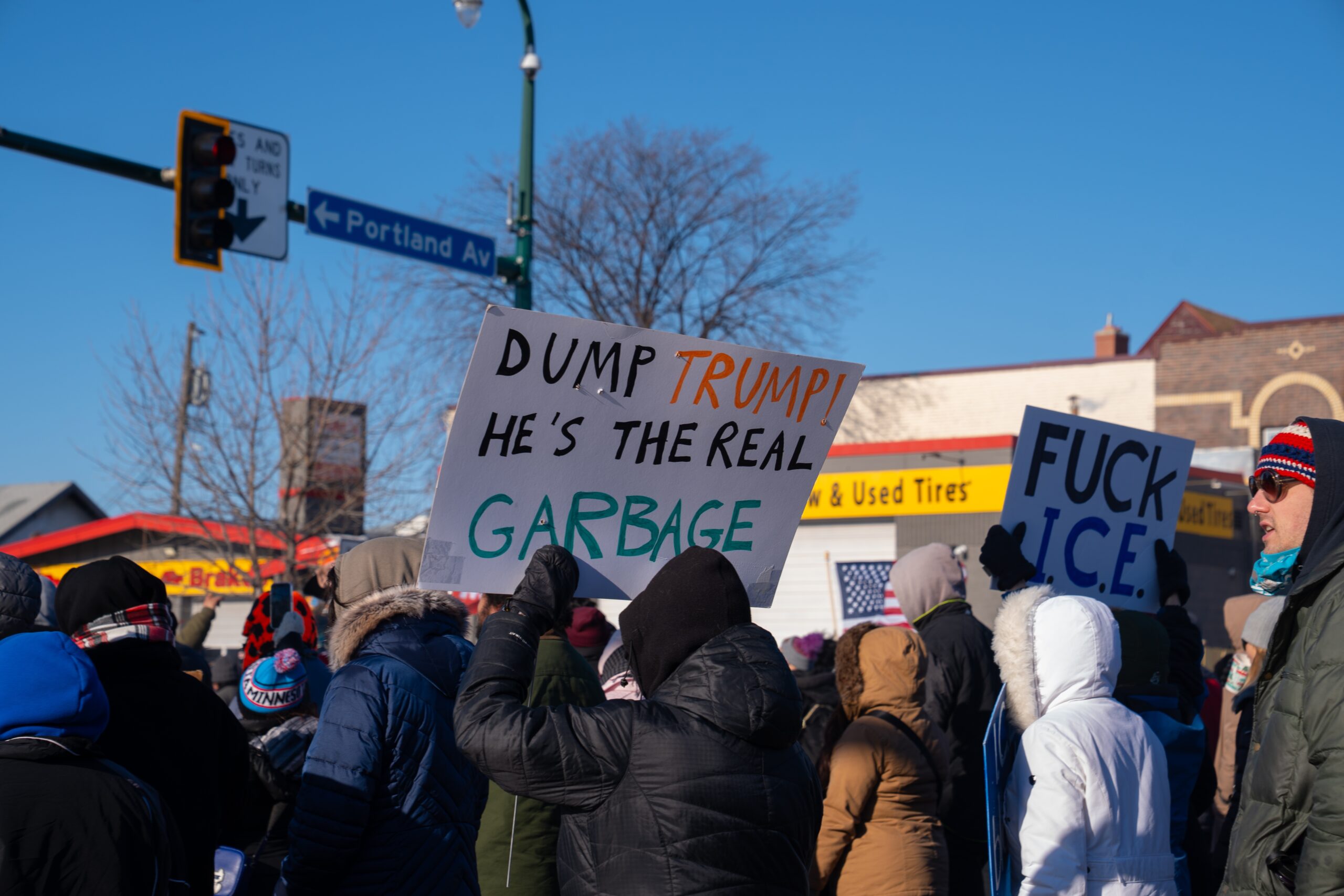 Trump Warns Minnesota Leaders of ‘Day of Reckoning’ as Protests Erupt ...
