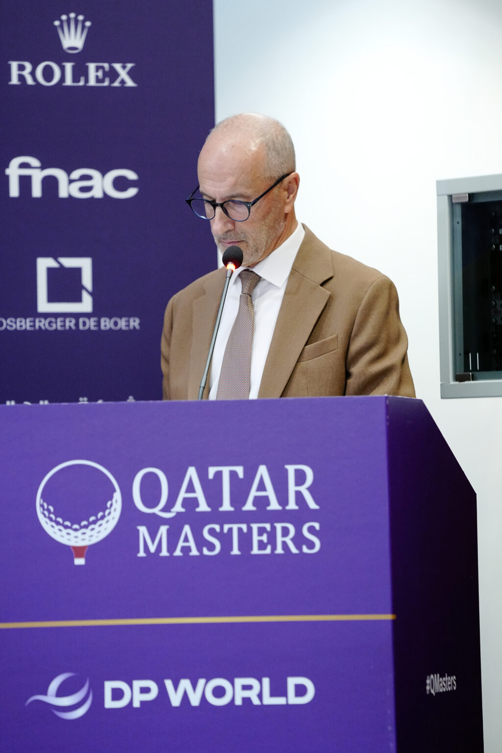 Schaper and Reed lead star-studded cast at Qatar Masters golf at Doha ...