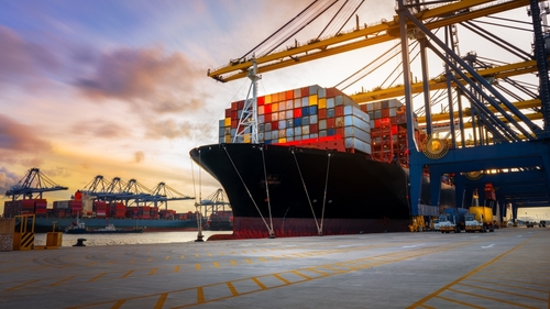 US Trade Deficit Remains Near Record High in 2025 Amid Surge in Imports ...