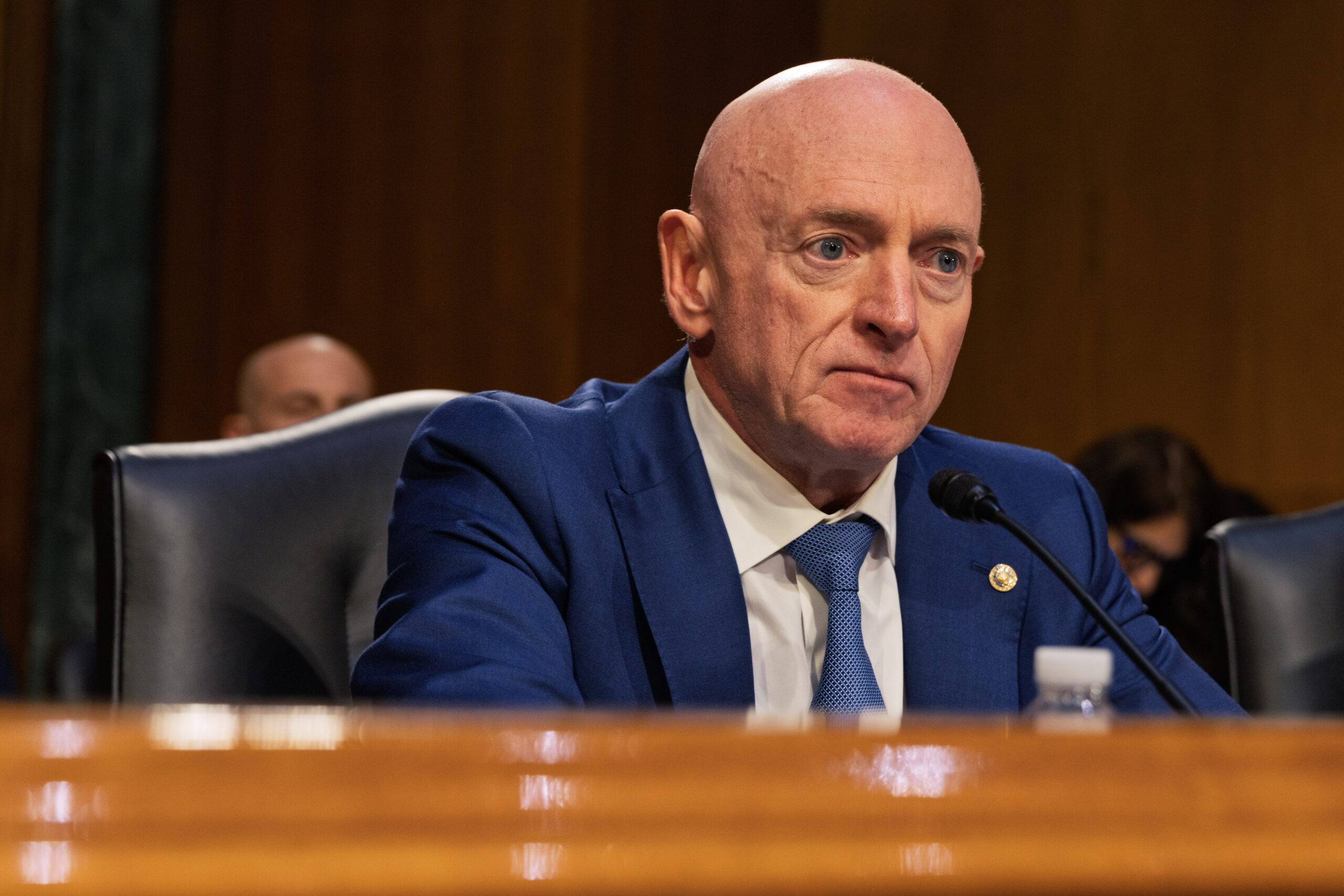 Federal Judge Halts Pentagon Effort to Demote Sen. Mark Kelly Over ...