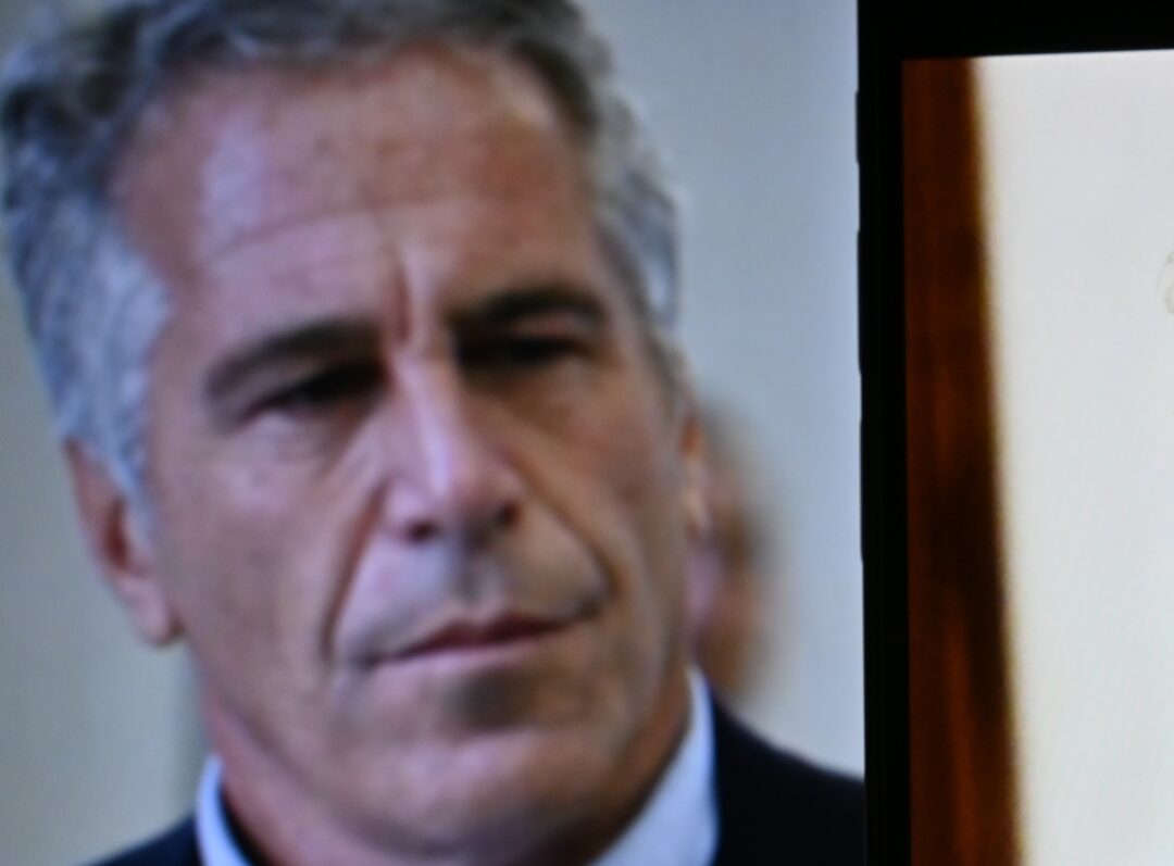 Government Memo Dated Aug. 9 Declares Epstein Dead—Records Show Death ...