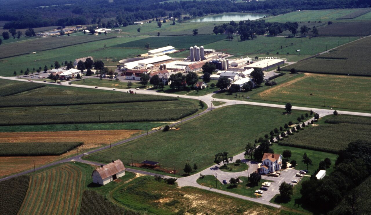 USDA Moves to Shut Down Historic Bee Research Lab Following Nationwide ...