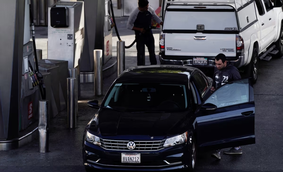 Rising Fuel Costs Erode Impact of New U.S. Tax Breaks as Households ...