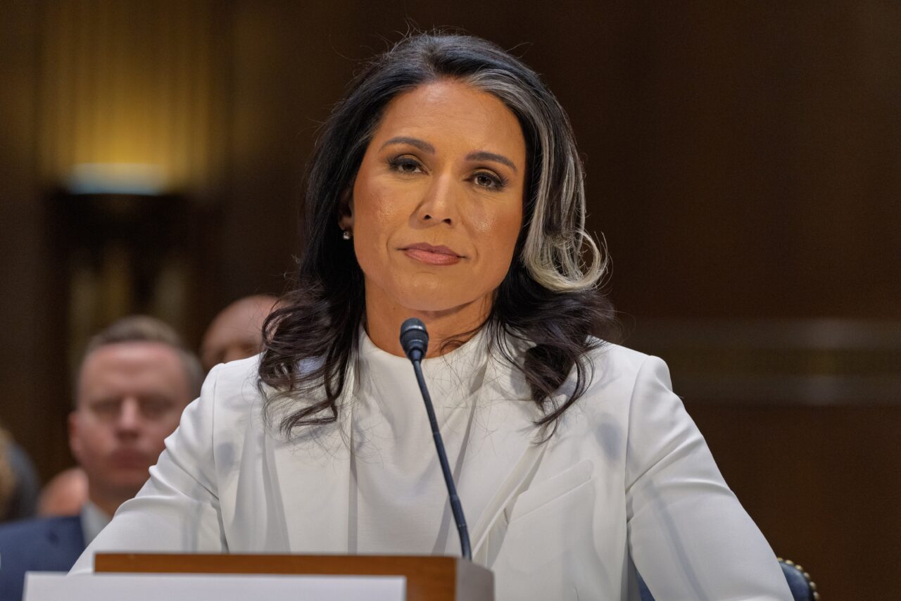 Tulsi Gabbard Steps Down as Director of National Intelligence Amid ...