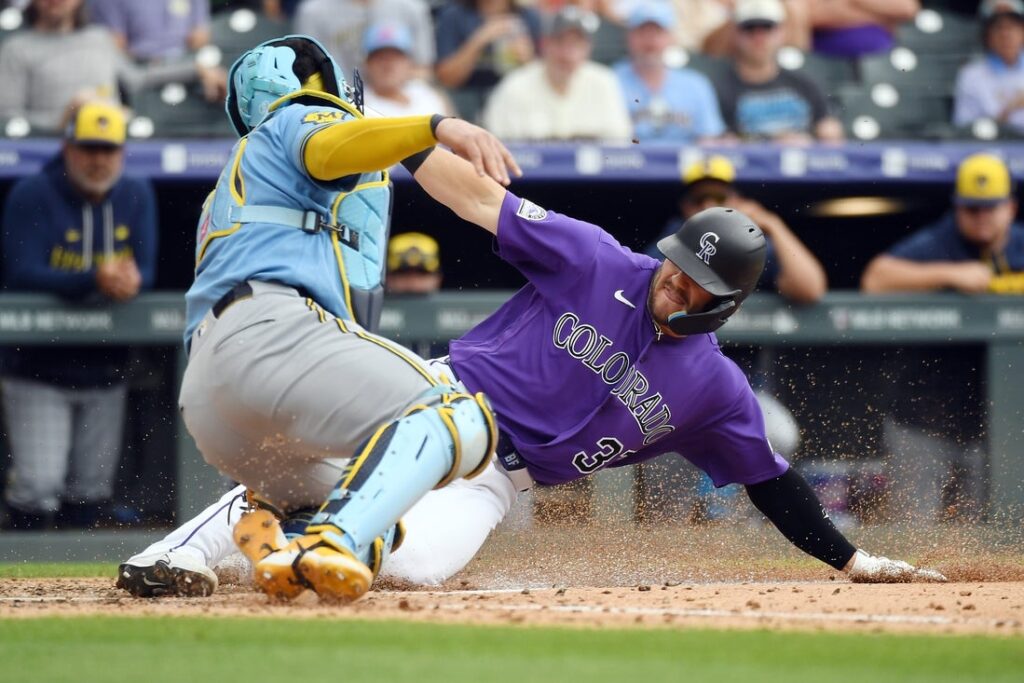 Brewers bang out 10 extra-base hits in rout of Rockies – [your]NEWS
