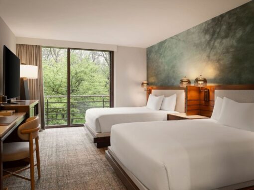 Hyatt Lodge Oak Brook Unveils Renovated Guestrooms Across 88-Acre ...