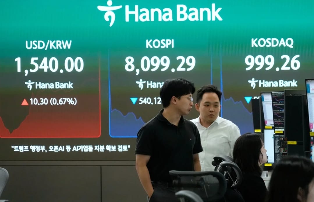Global Markets Slide as AI Stock Sell-Off Ripples Across Asia and ...