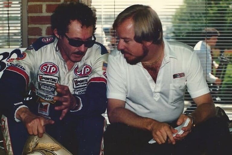 Steve Waid, Journalist Who Documented NASCAR’s Rise for More Than 50 ...