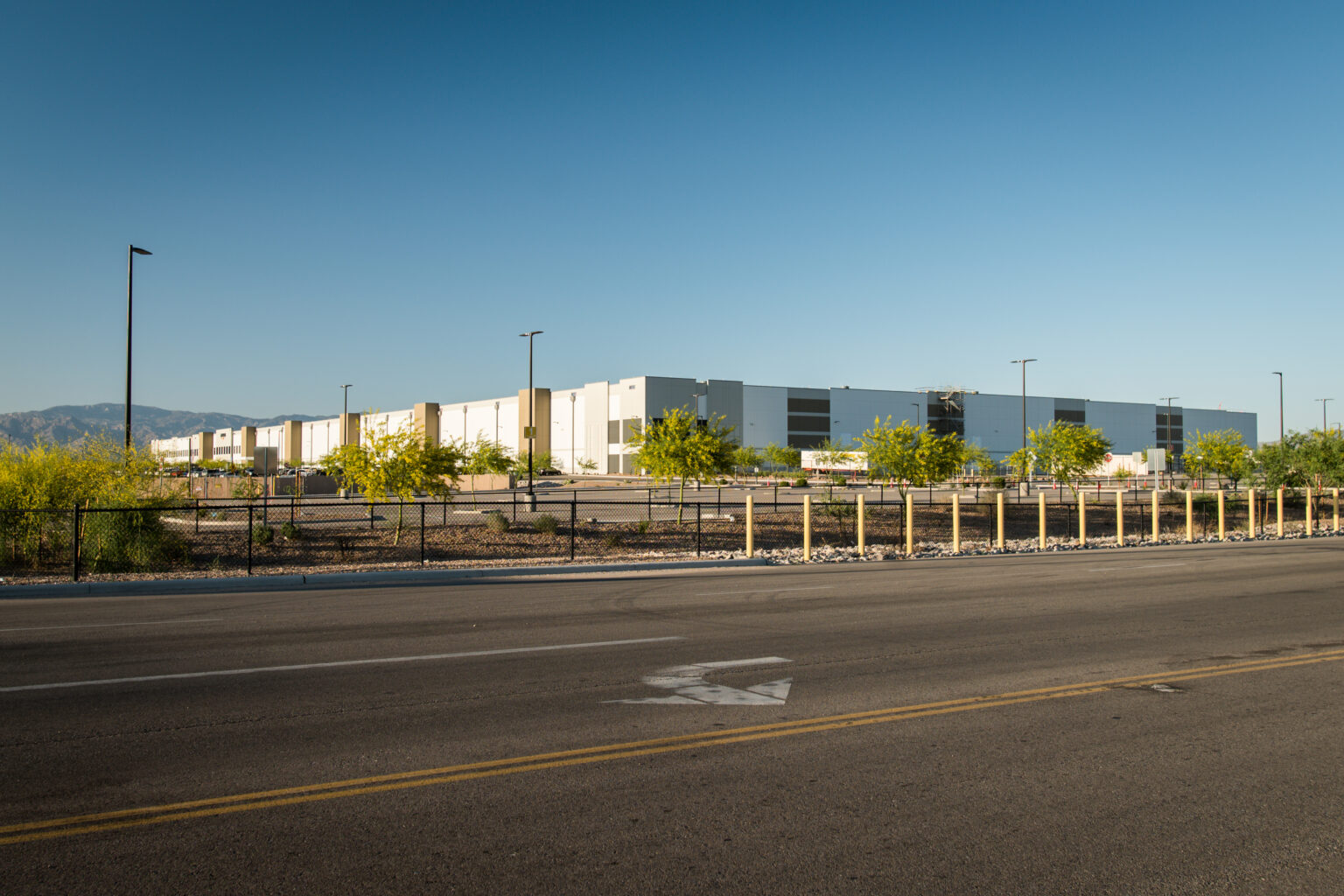 DHS Moves to Abandon $700 Million Warehouse Detention Expansion – [your ...