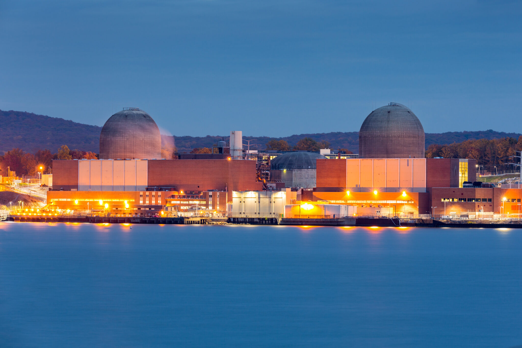 DOE Backs $17.5 Billion Nuclear Financing Plan To Add 10 Large Reactors ...
